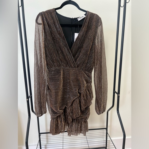 Showpo. | Dresses | Brand New Showpo Dress With Tags On Size Us 6 ...